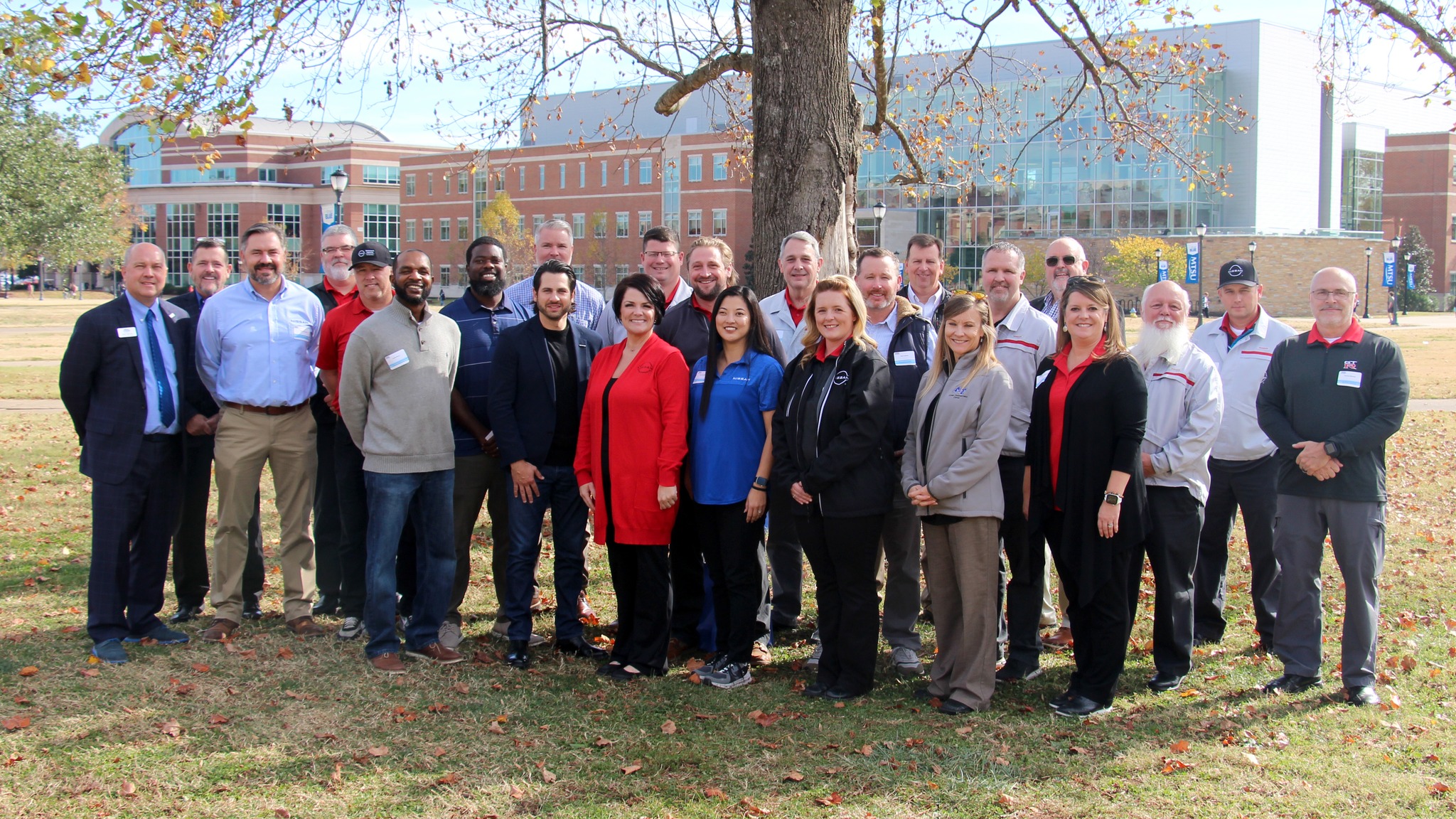 MTSU Welcomes Nissan Leadership Team for Campus Visit – Development Office